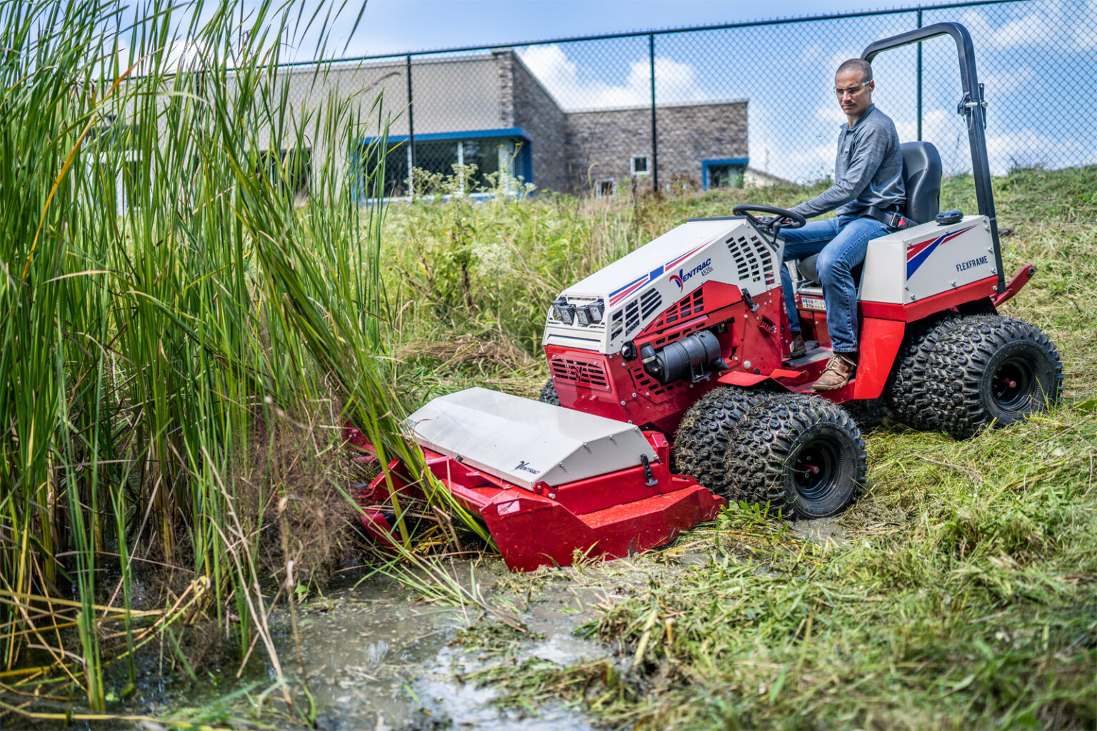 How to Handle Thick Vegetation With a Brush Cutter: Expert Tips - Farm ...